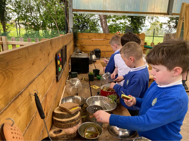 Mr Lindquist's Welcome - Ysgol Bryn Clwyd School